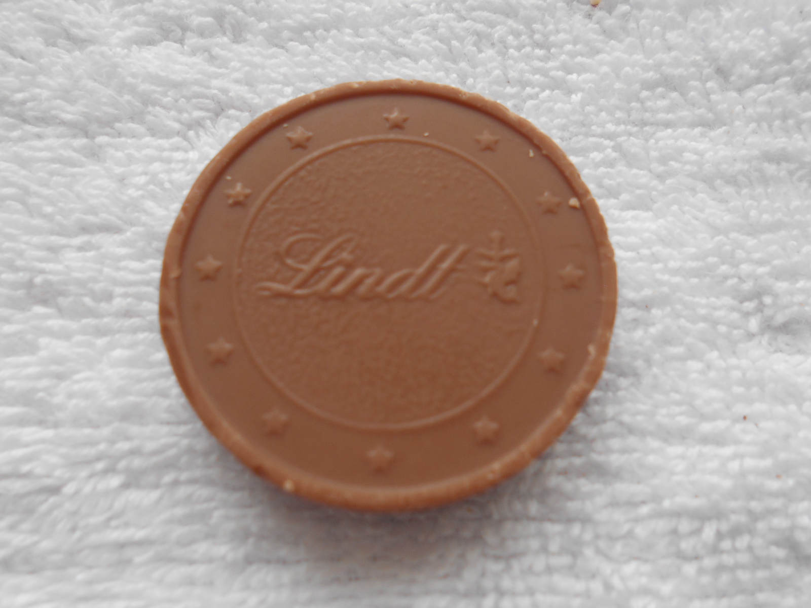 リンツ直営店で買った「コインチョコレート」実食レビュー - チョコレートと香水を愛するメンズのブログ
